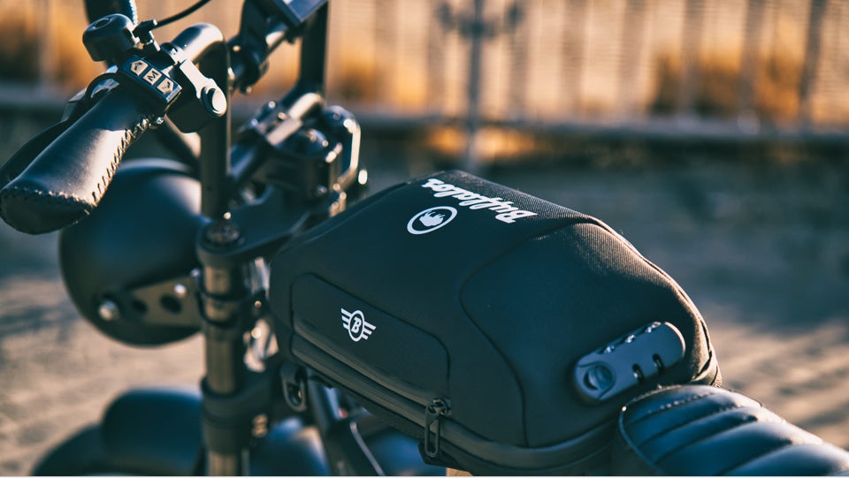 圧倒的なボディデザイン 帆布バッグ付のビンテージな電動自転車| Buffalos｜マクアケ - アタラシイものや体験の応援購入サービス