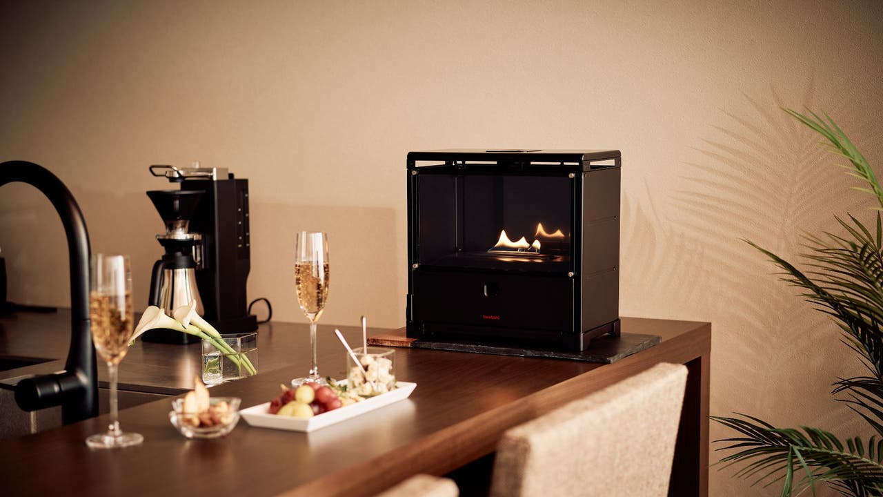 ひとときを楽しむ暖炉という選択肢。岩谷産業が贈る「炎との暮らし」MYDANRO｜マクアケ - アタラシイものや体験の応援購入サービス