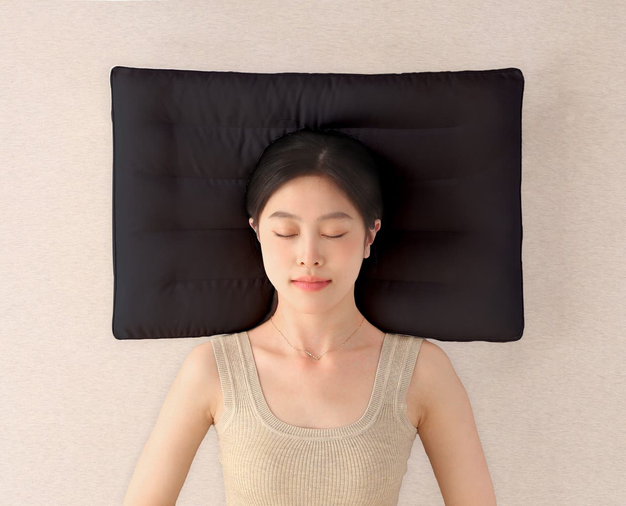 寝心地革命！人間工学に基づく首肩サポート「極薄3cm睡眠枕」DreamCat's｜マクアケ - アタラシイものや体験の応援購入サービス