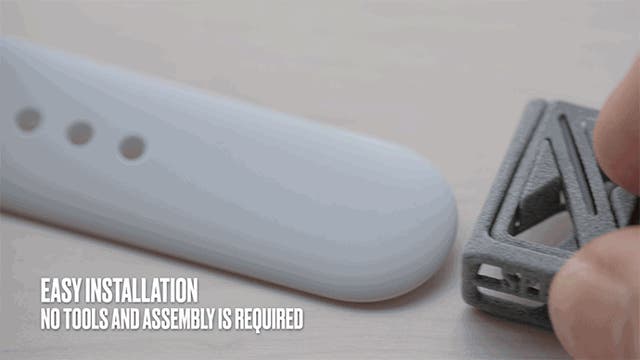 ひらめきを逃さない。「今書きたい」が叶う、時計のベルトに組み込むウェアラブルペン｜マクアケ - アタラシイものや体験の応援購入サービス